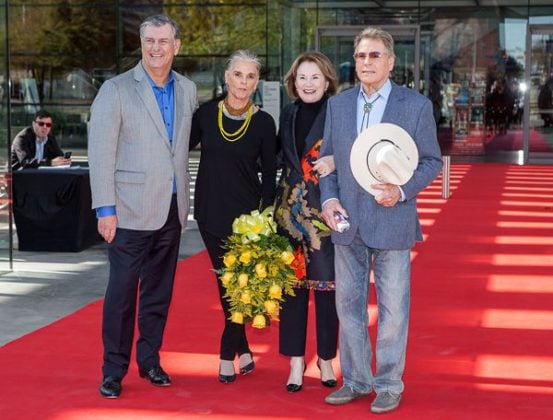 Dallas Mayor Mike Rawlings, Wife Welcomes Love Letters Stars To Dallas ...