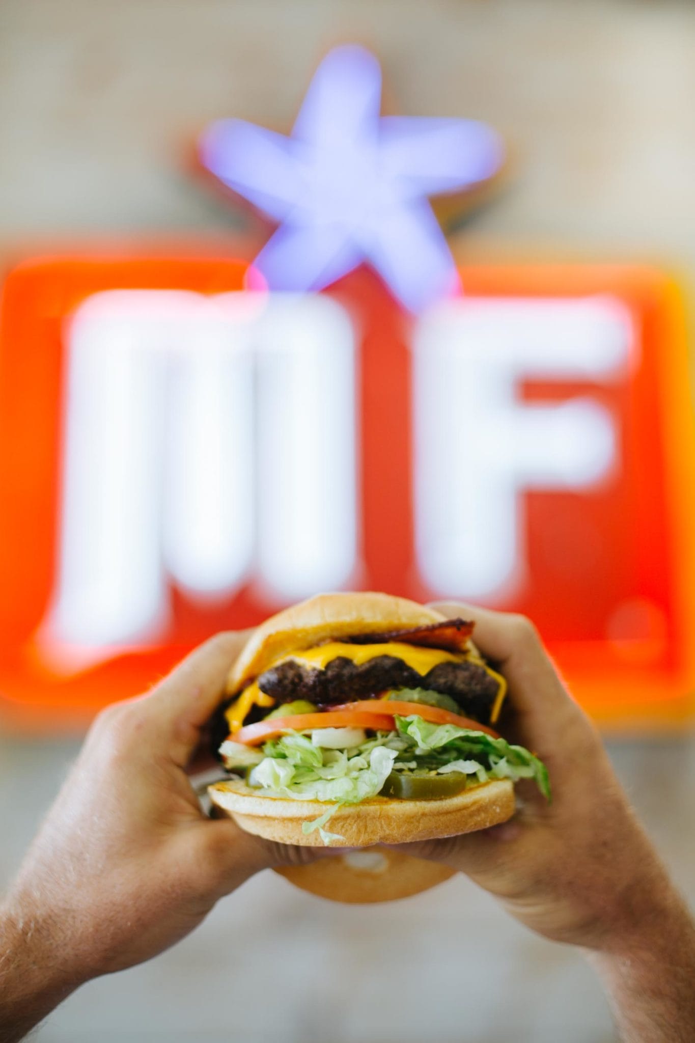 Austin’s Mighty Fine Burgers Offers Free Meals for First Responders