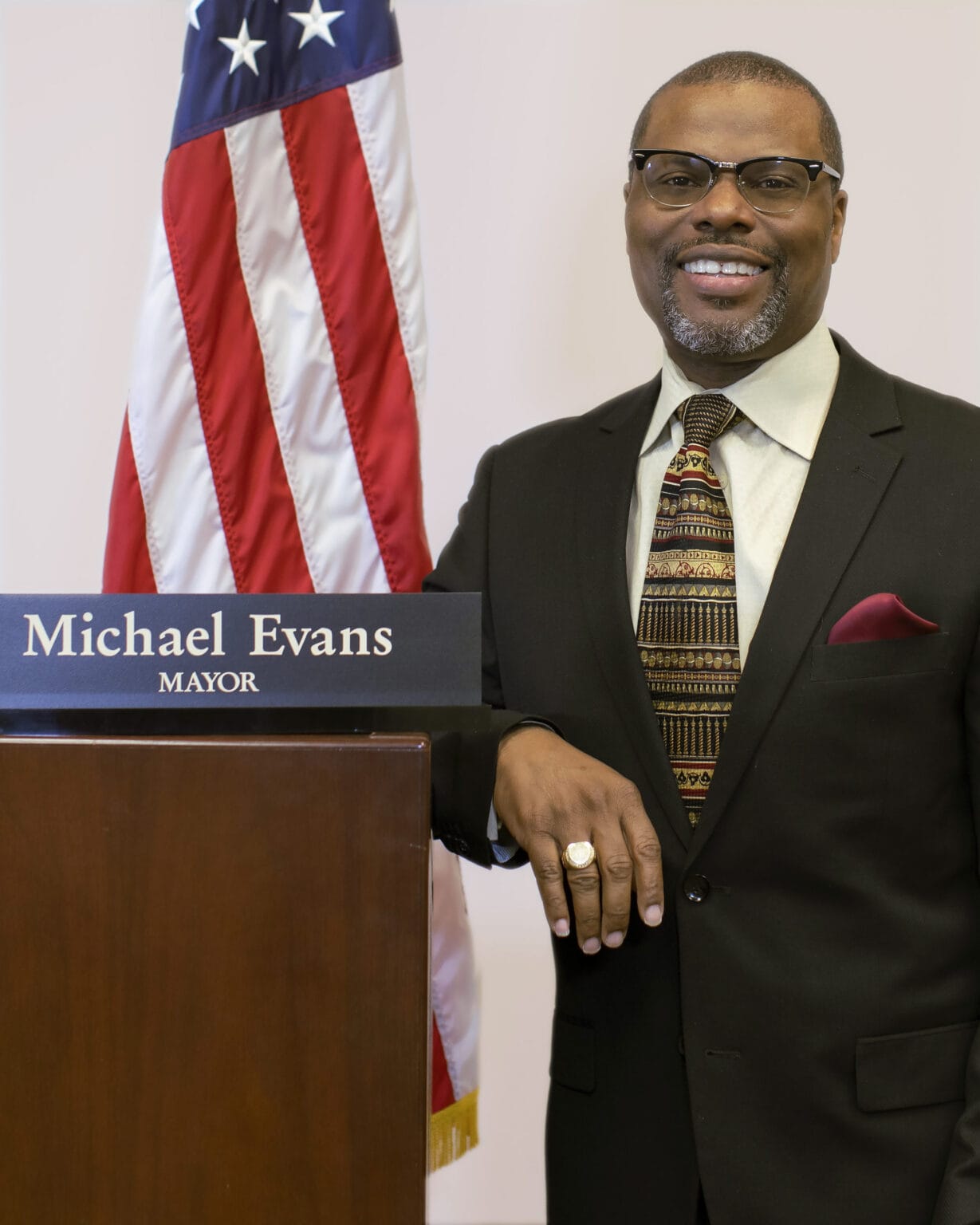Mansfield Mayor Michael Evans Focuses On Building Relationships Mansfield Mayor Michael Evans Focuses On Building Relationships