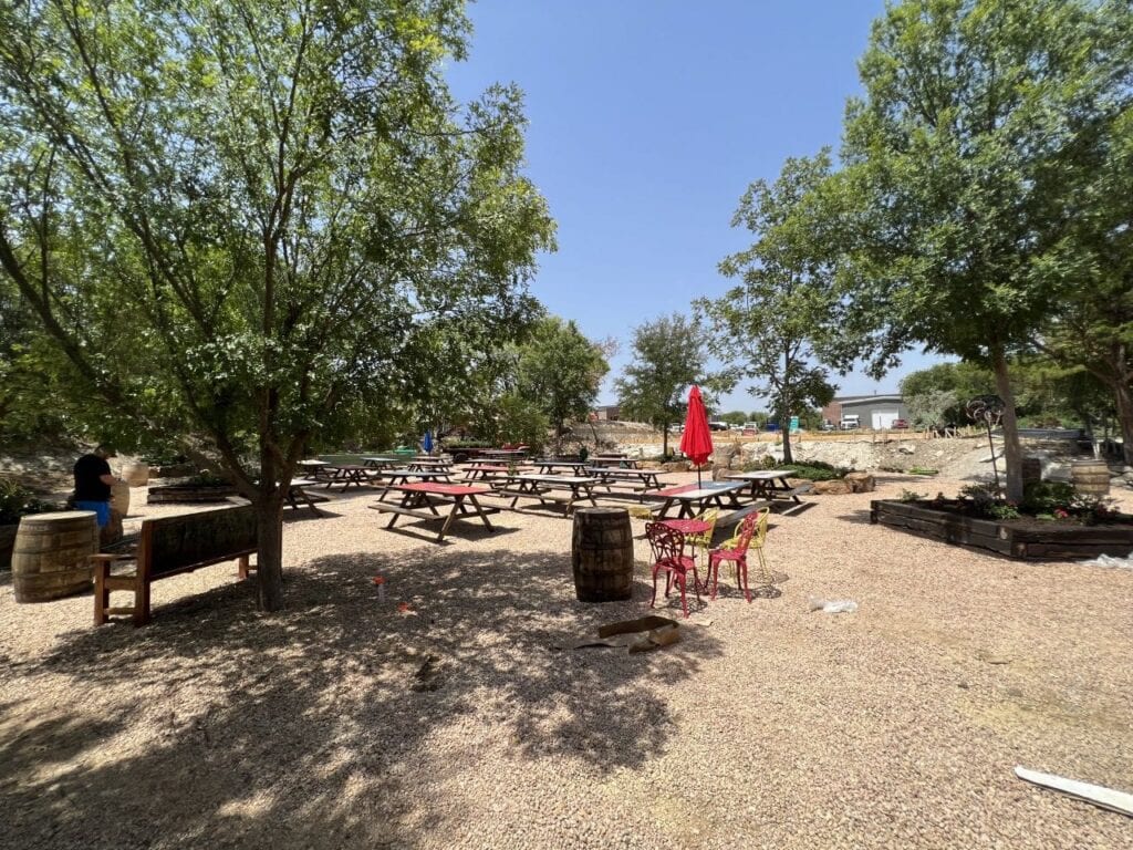 Midlothian's New Live Music Venue Union 28; All Things Texas