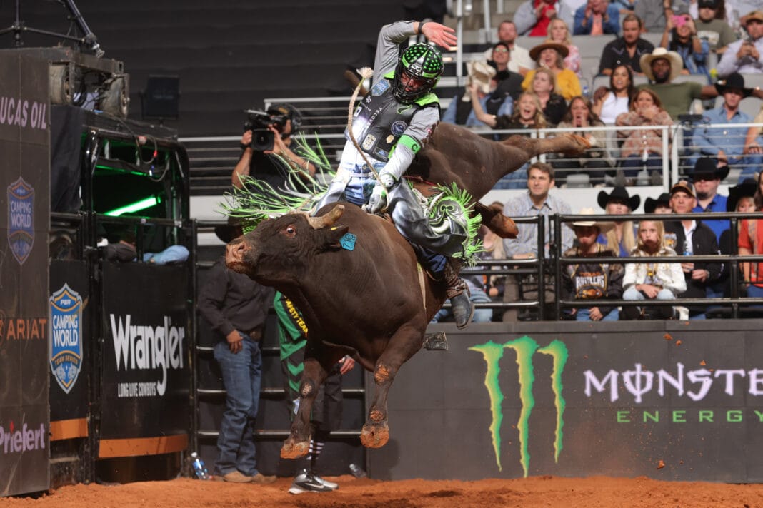 Texas Rattlers Trounce League No. 1 Austin Gamblers on Second Night of ...