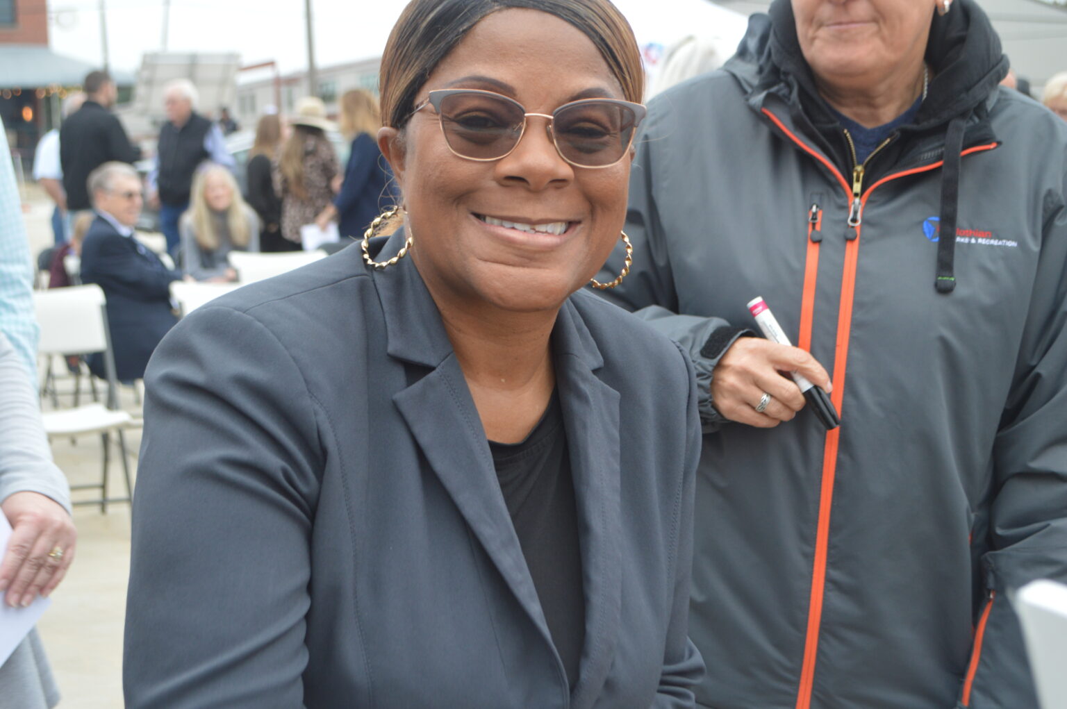 Midlothian Marks City Hall and Library Construction Progress with Beam ...