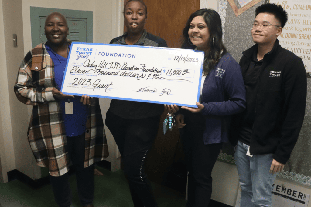 Cedar Hill ISD Education Foundation Presents Seven Grants Worth $29,000 ...