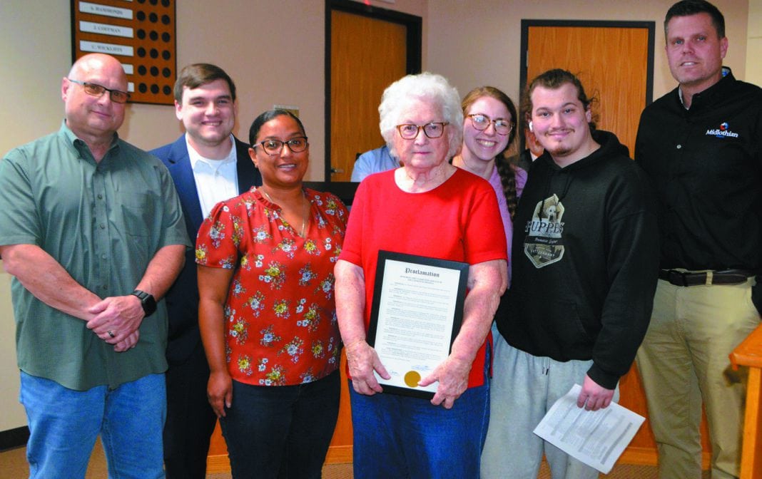 Midlothian Council Honors Former Councilman Joe Frizzell - Focus Daily News
