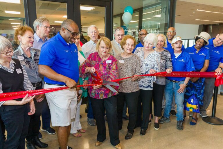 Cedar Hill opens new library - Focus Daily News