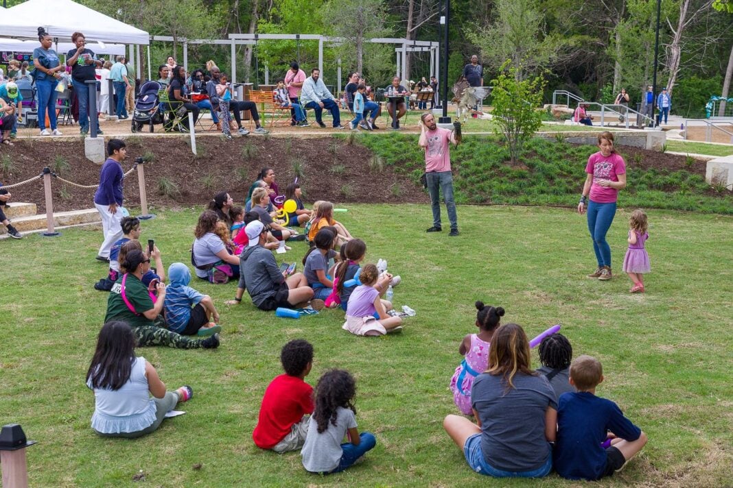 Cedar Hill opens new library - Focus Daily News