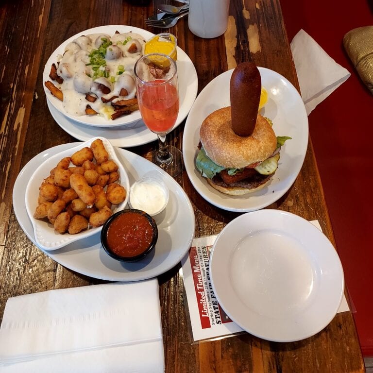 Maple Leaf Diner features Fair food. - Focus Daily News