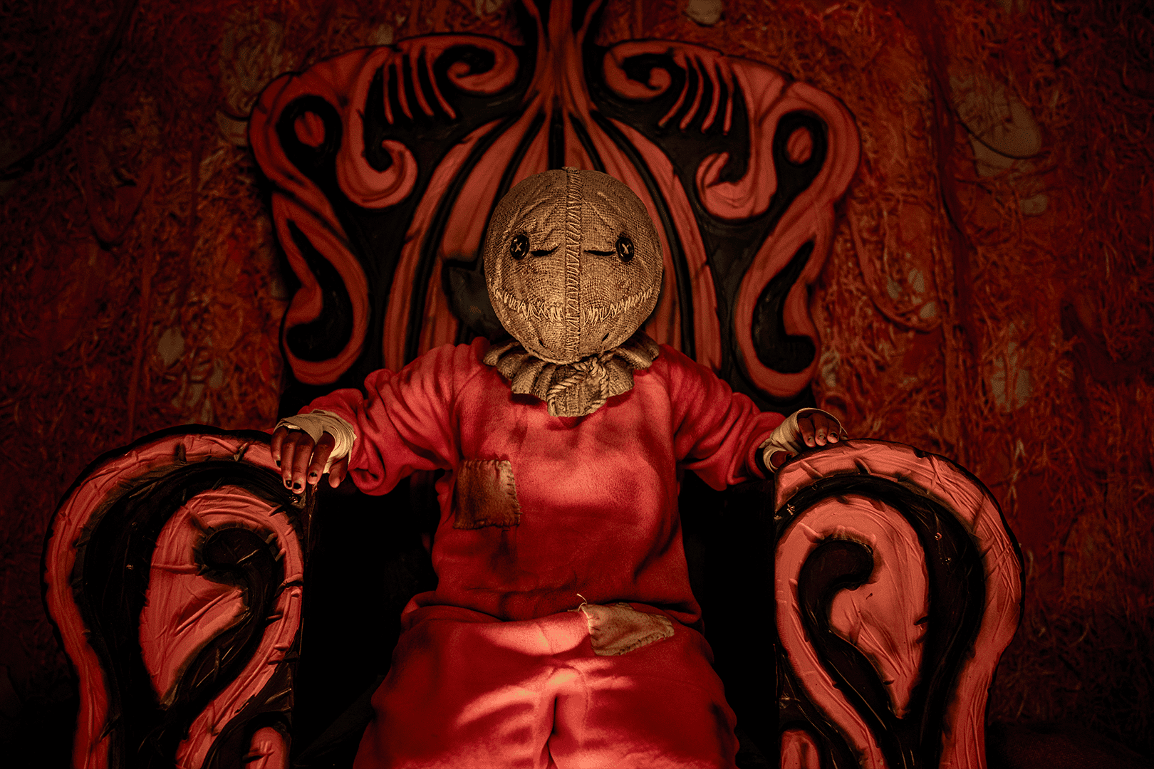 Fright Fest Returns To Six Flags Over Texas With New Scare Zones, Mazes ...